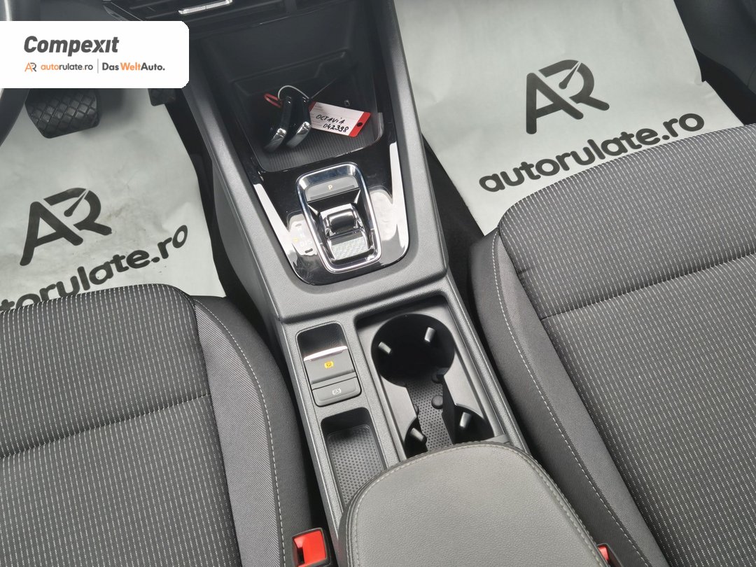 Škoda Octavia Ambition 1.0 tsi, DSG, mHEV: Compexit Auto Rulate